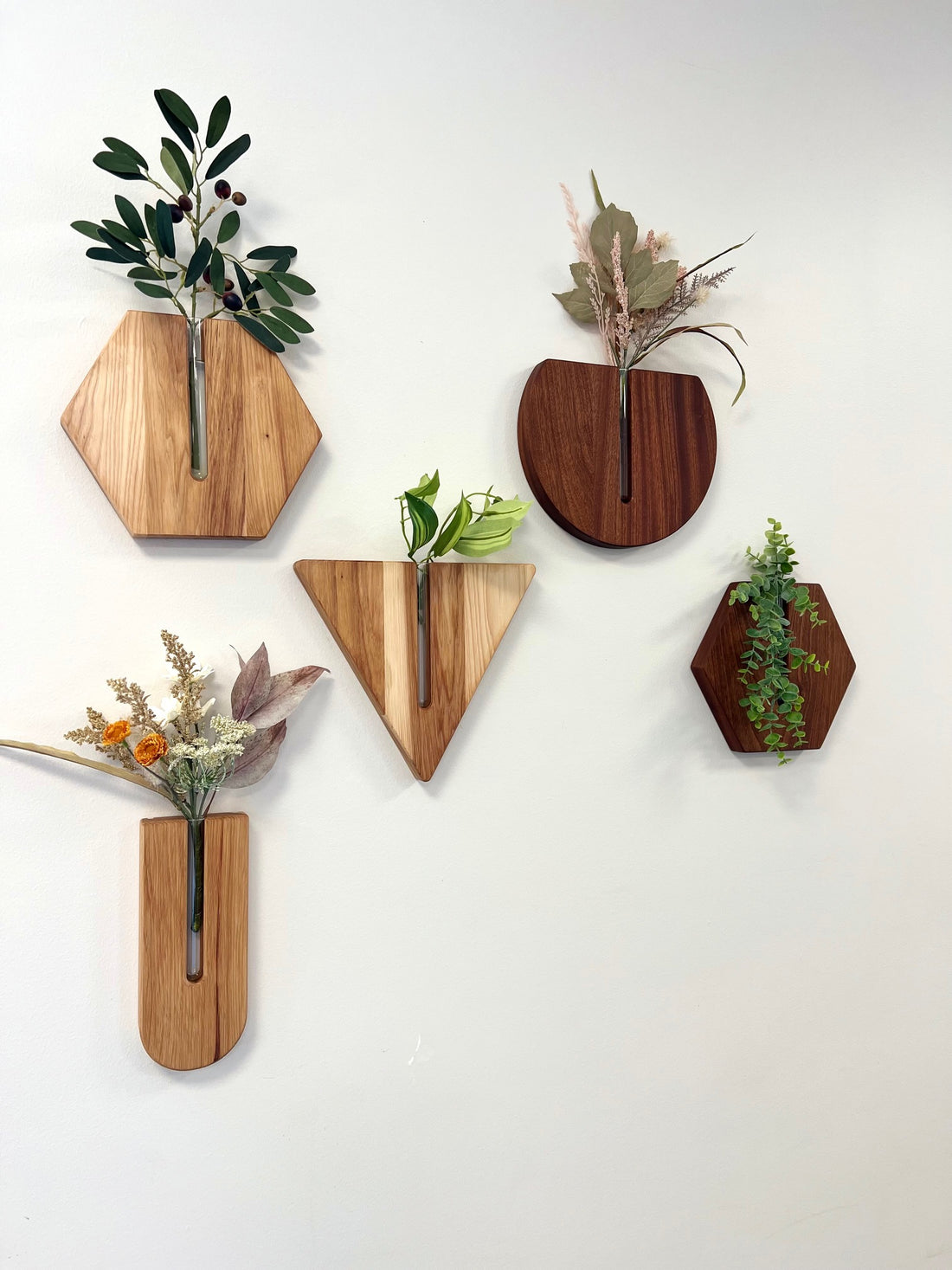 Triangle Wall Vase - Hickory & Mahagony – FaircraftUSA